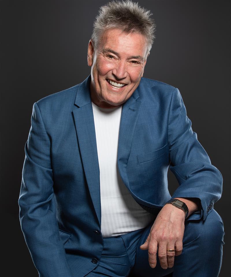 An Adult Evening with Billy Pearce